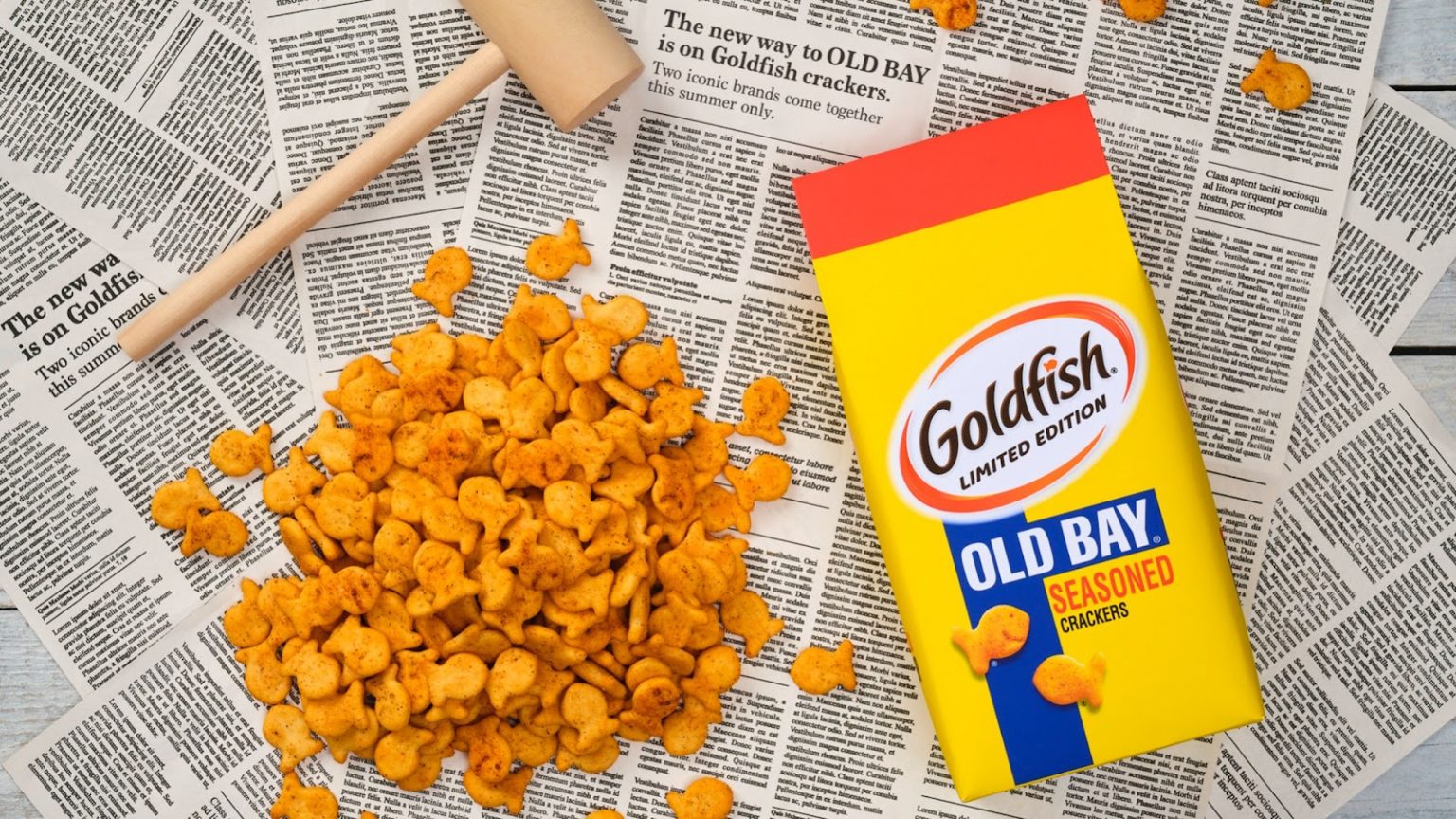 How Long Do Goldfish Crackers Last? - Betta Fish World